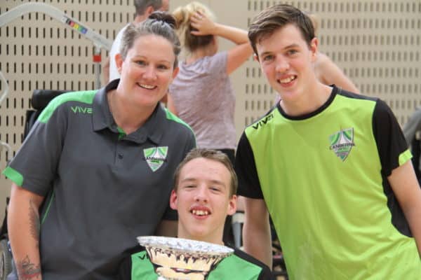 Kelly Stirton wins award at 2020 rebel Female Football Awards ceremony ...
